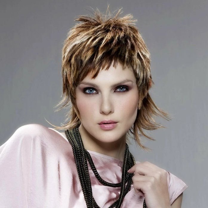 Модные пеналы в 2022 - 80 фото